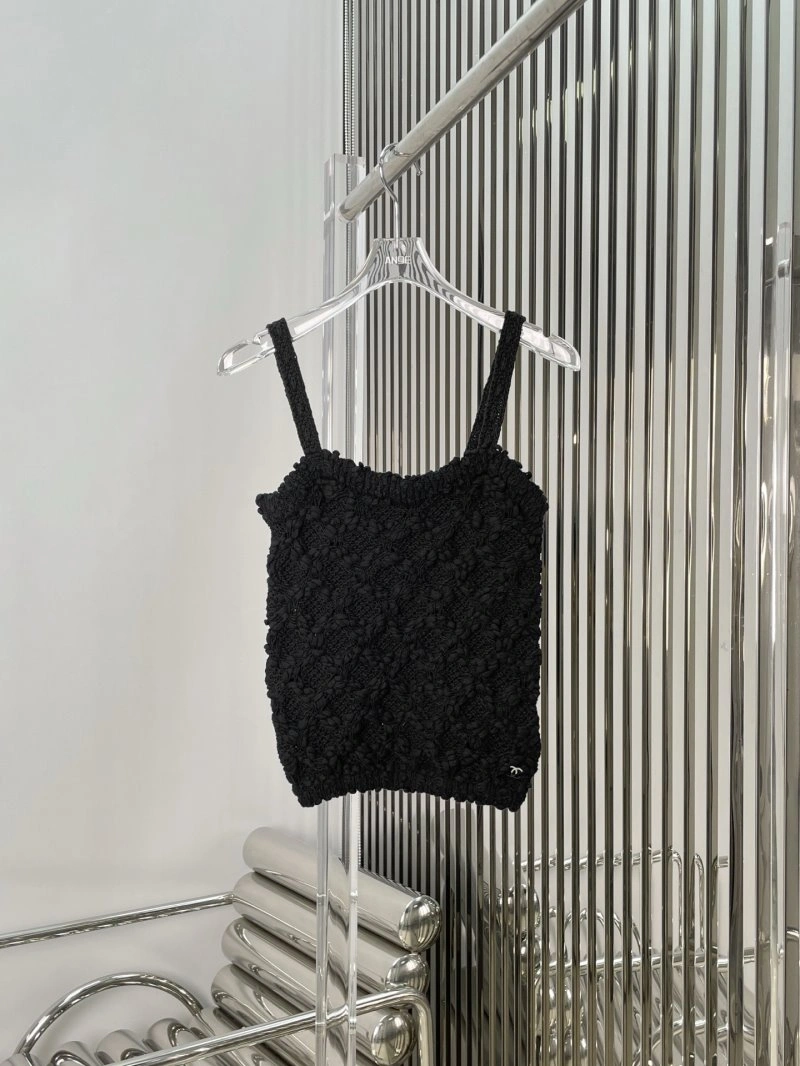 Accurate model Chanel Vest