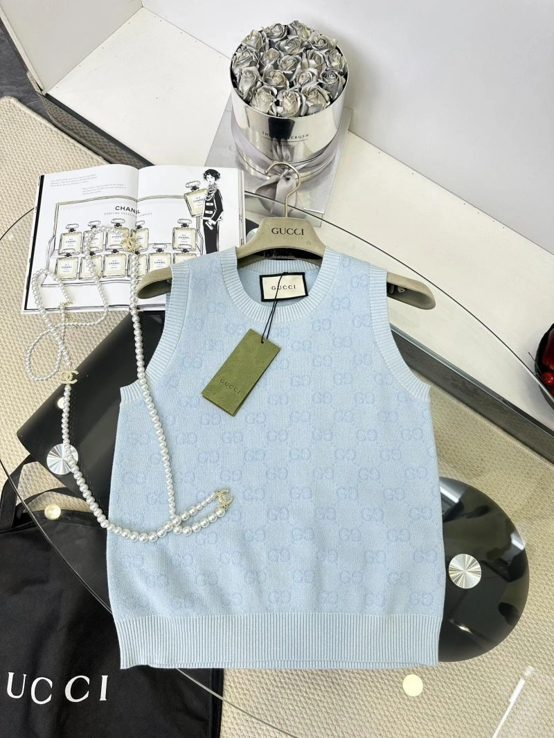 Legit Chanel Vest