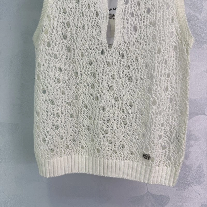 Bargain Chanel Vest