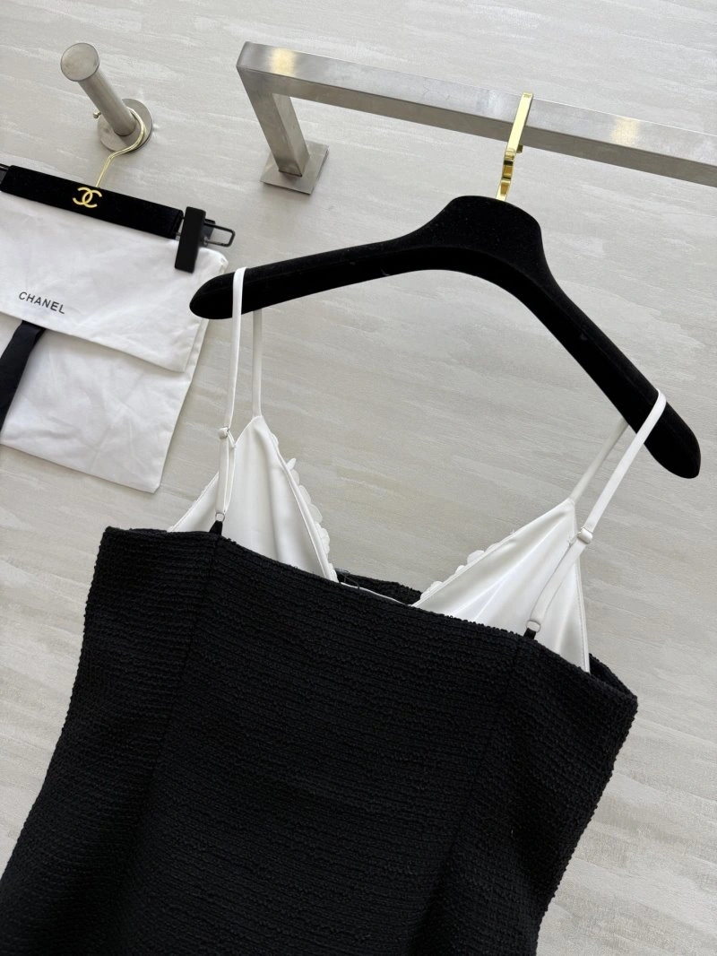 Cut-rate Chanel Vest