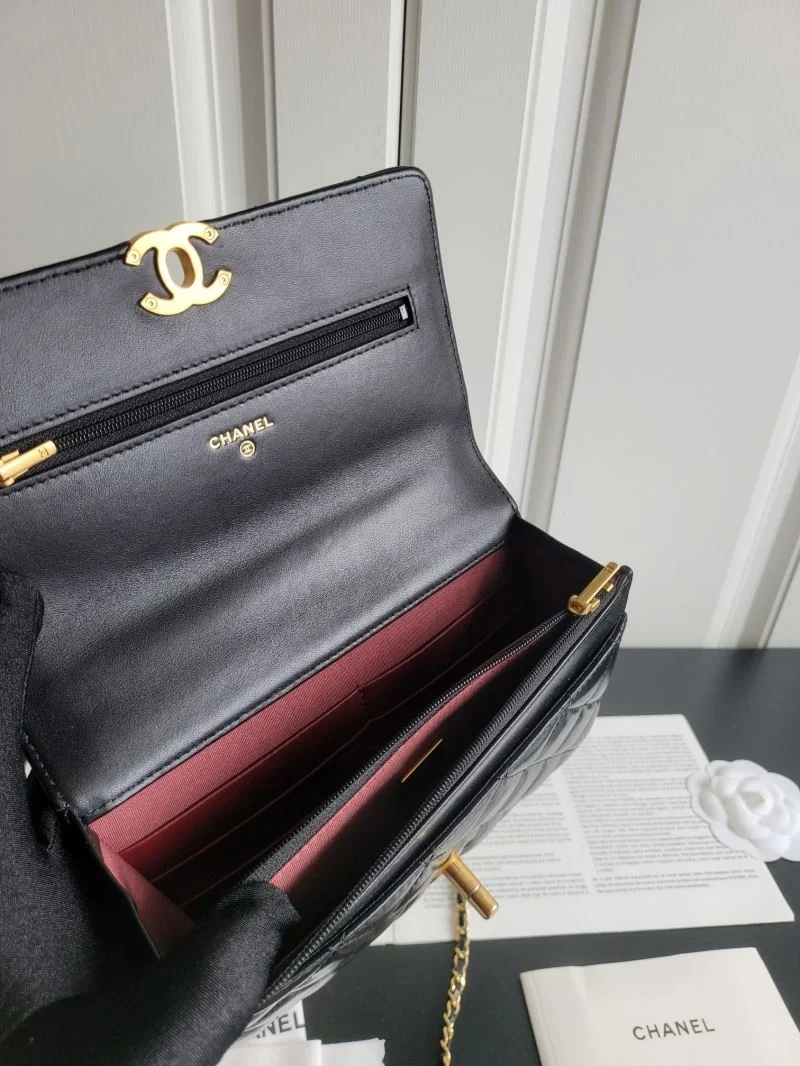 Top mirror Chanel WOC Bags