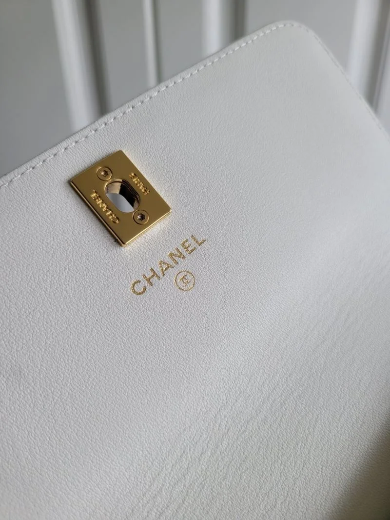 Low-cost Chanel WOC Bags