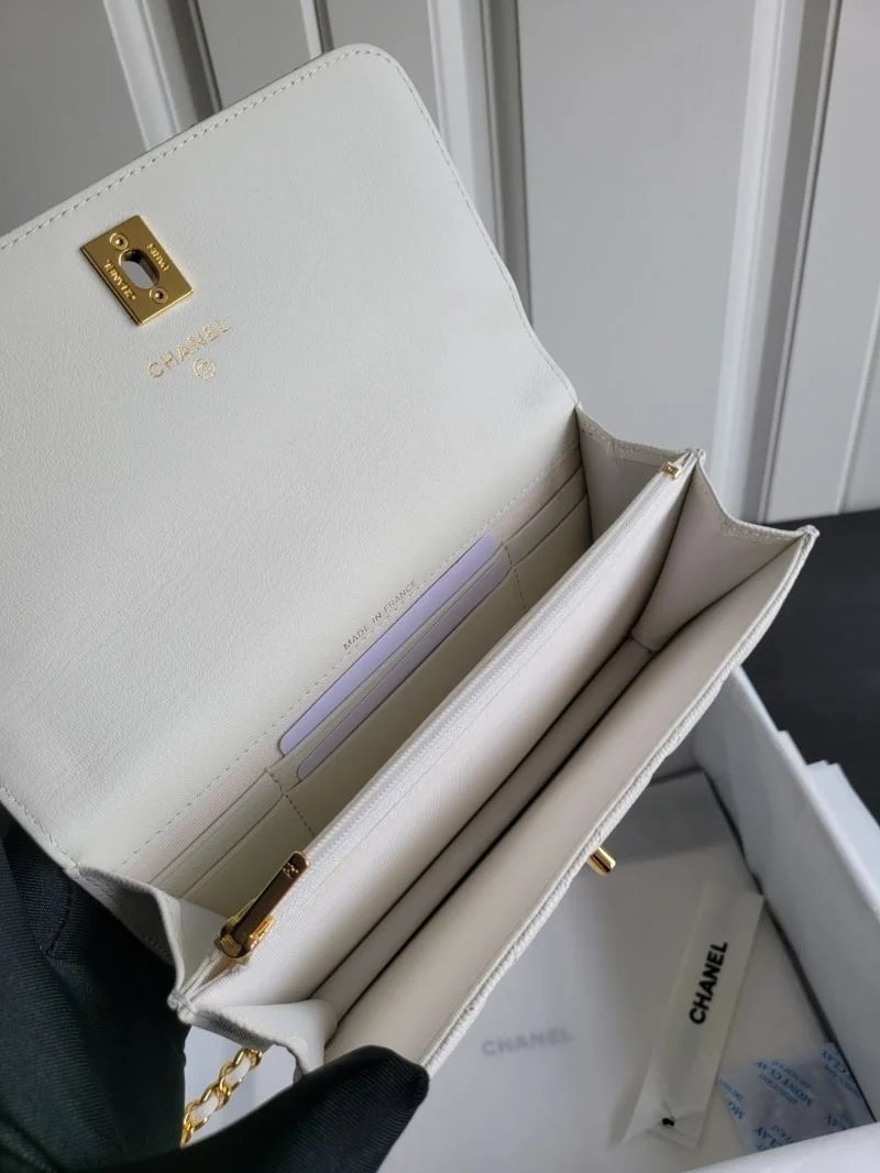 Low-cost Chanel WOC Bags
