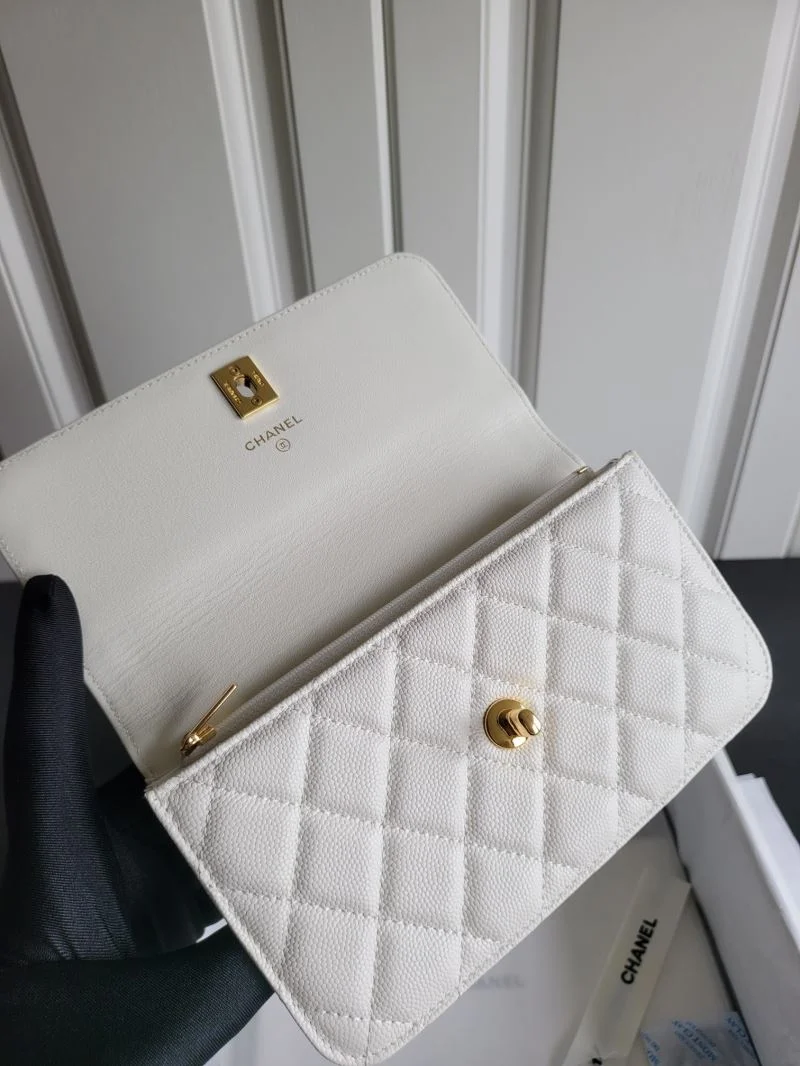 Low-cost Chanel WOC Bags
