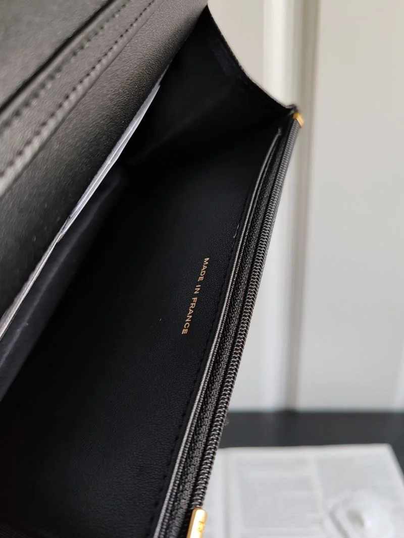 Top match Chanel WOC Bags