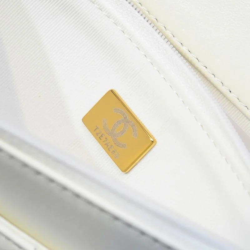 Top match Chanel WOC Bags
