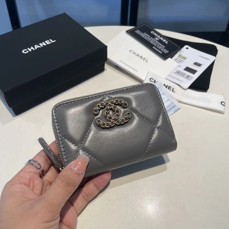 Value-priced Chanel Wallet Purse