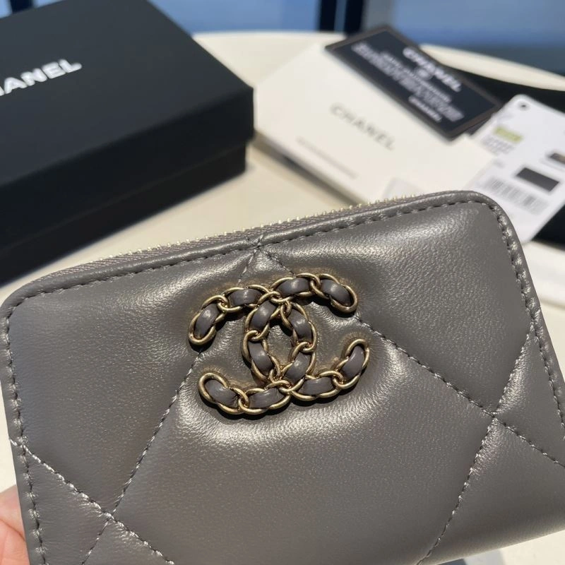 Value-priced Chanel Wallet Purse