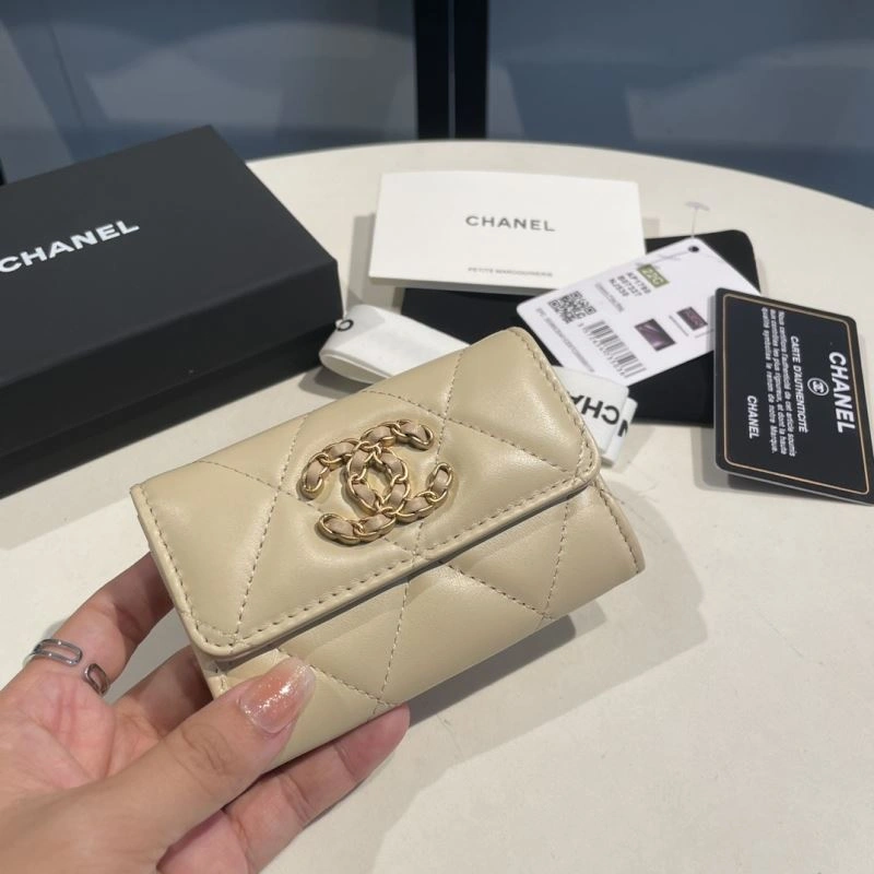 Value-priced Chanel Wallet Purse