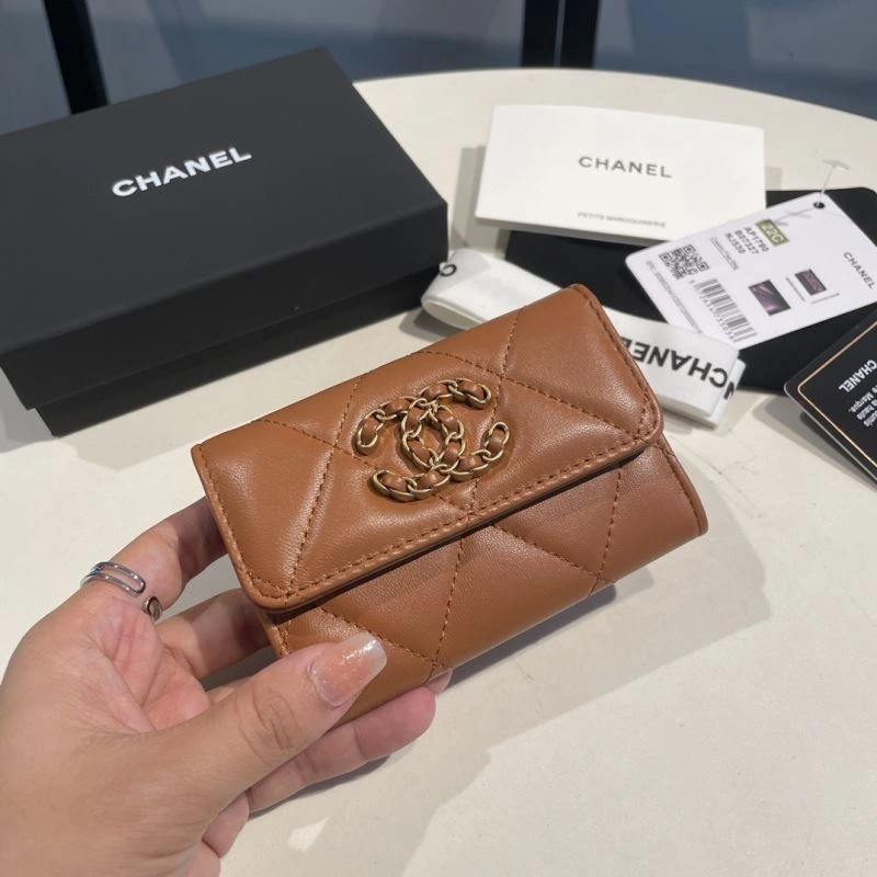 Top mirror Chanel Wallet Purse
