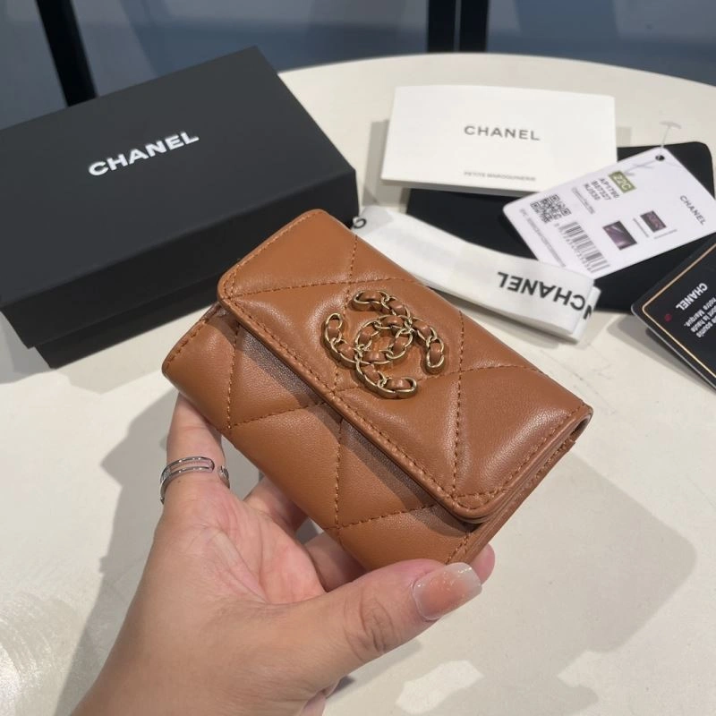 Top mirror Chanel Wallet Purse