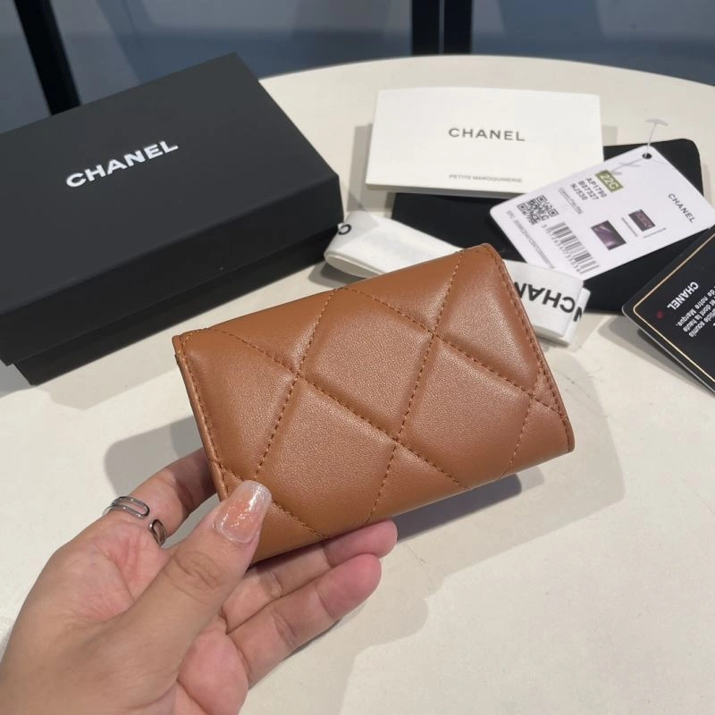 Top mirror Chanel Wallet Purse