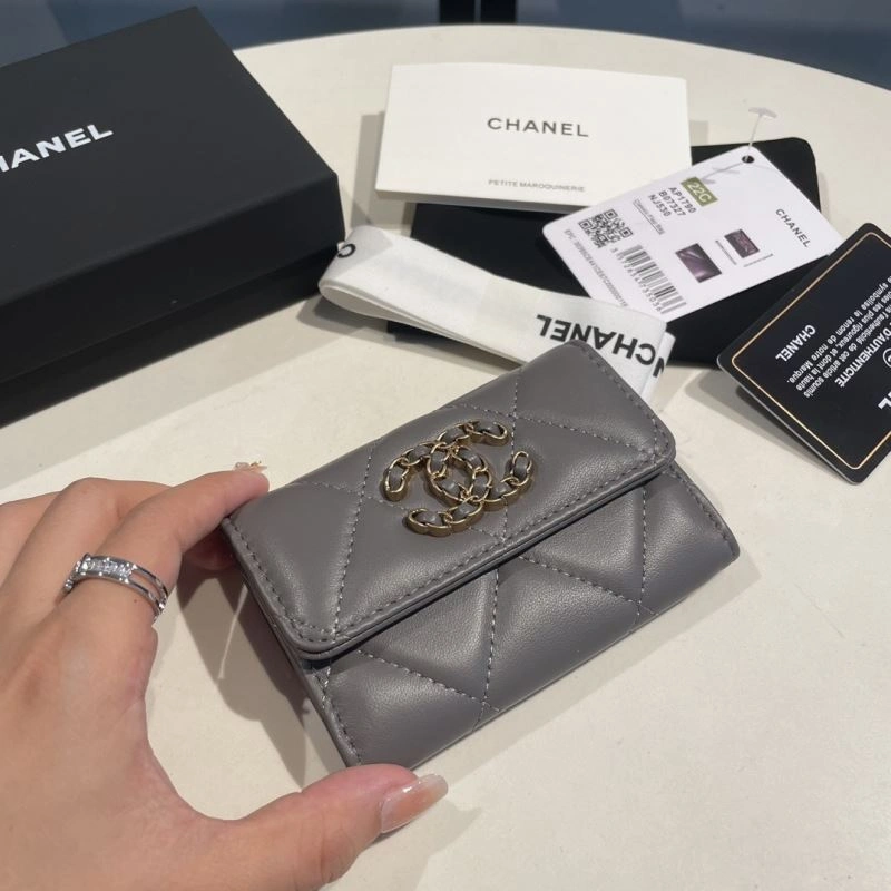 Brand-authenticated Chanel Wallet Purse
