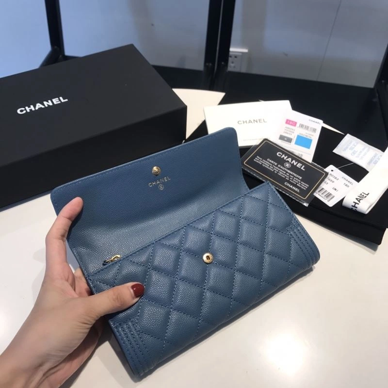 Budget-friendly Chanel Wallet Purse