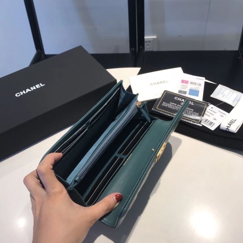 Value-priced Chanel Wallet Purse