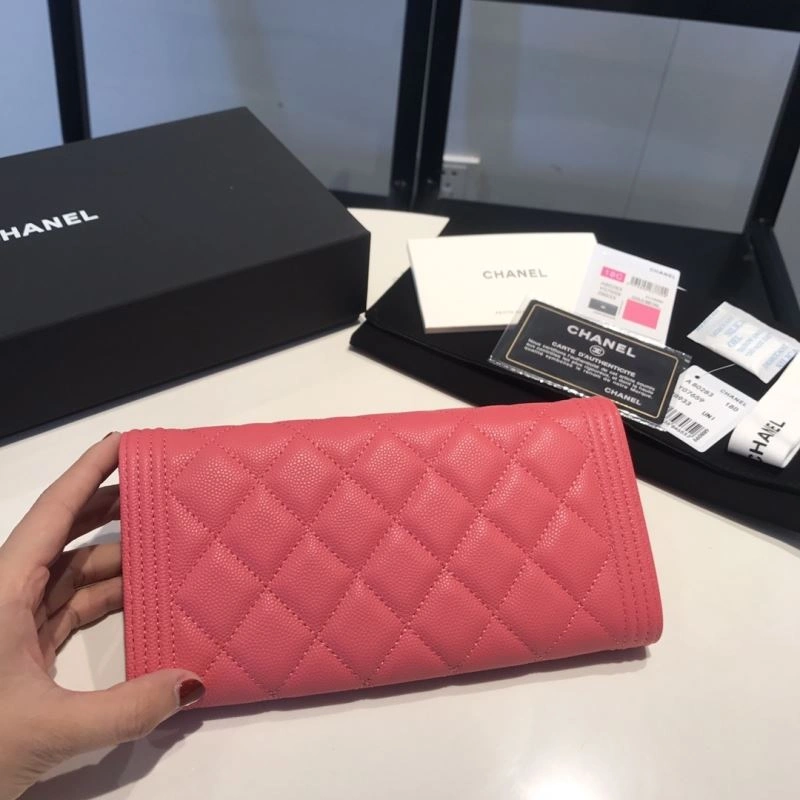 Budget-friendly Chanel Wallet Purse