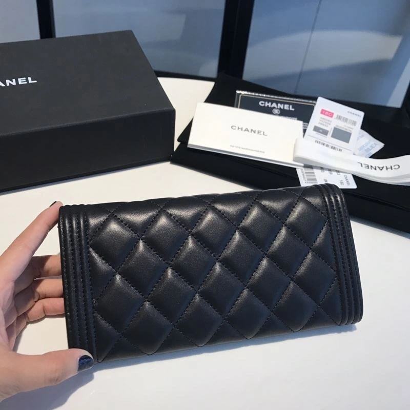Budget-friendly Chanel Wallet Purse