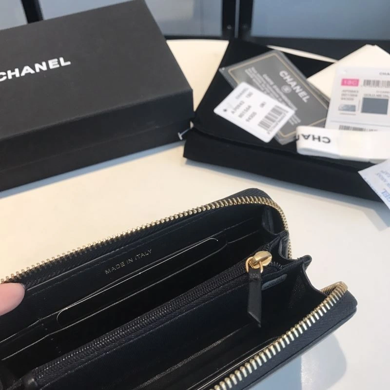 Top mirror Chanel Wallet Purse