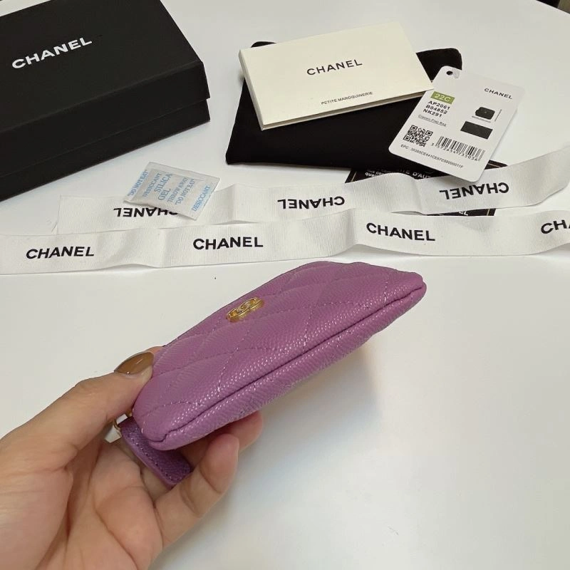Indistinguishable Chanel Wallet Purse