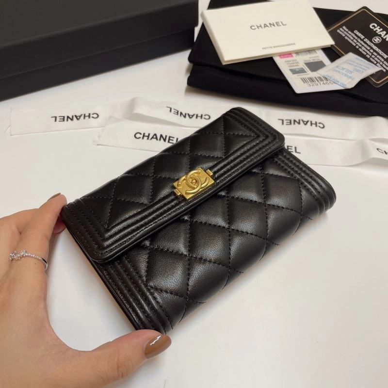 Budget-friendly Chanel Wallet Purse