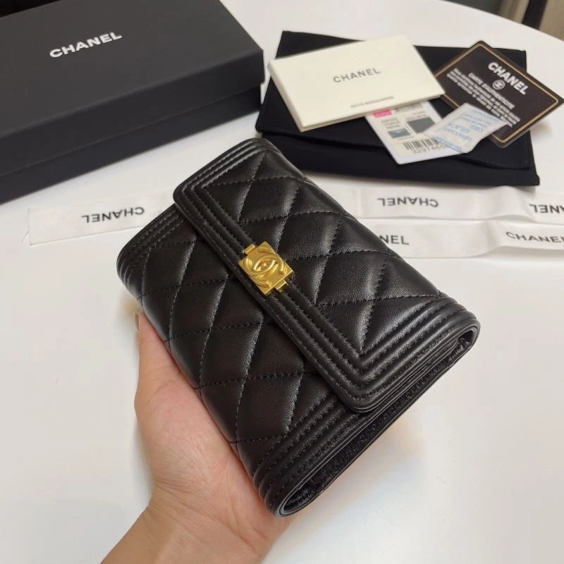 Budget-friendly Chanel Wallet Purse