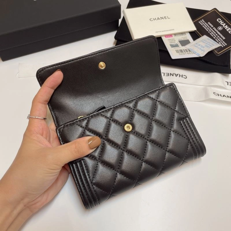 Budget-friendly Chanel Wallet Purse