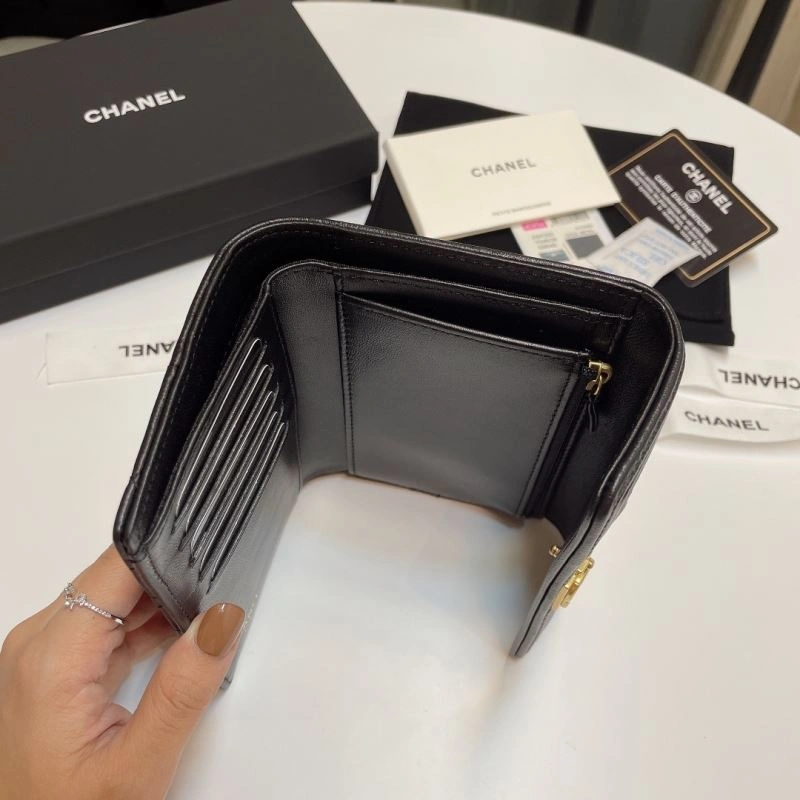 Budget-friendly Chanel Wallet Purse