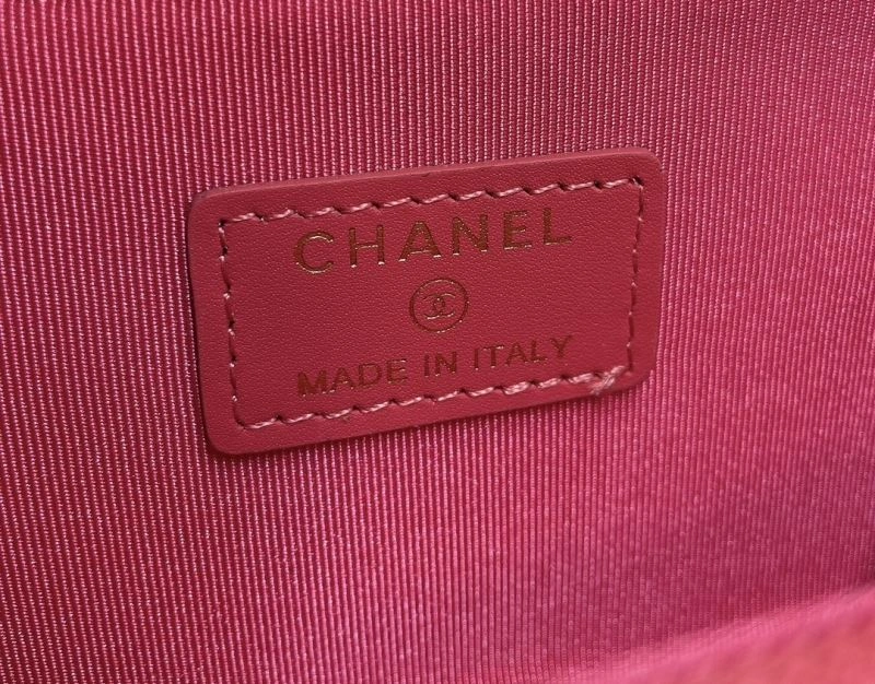 Indistinguishable Chanel Wallet Purse