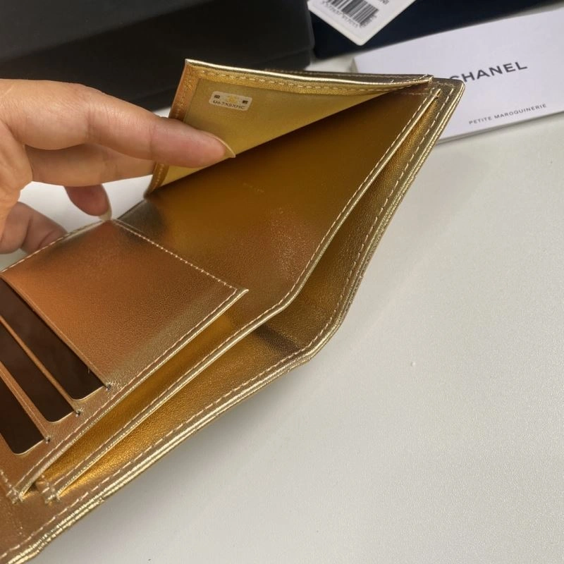 Top mirror Chanel Wallet Purse