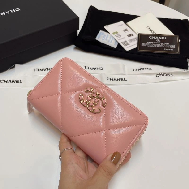 Value-priced Chanel Wallet Purse