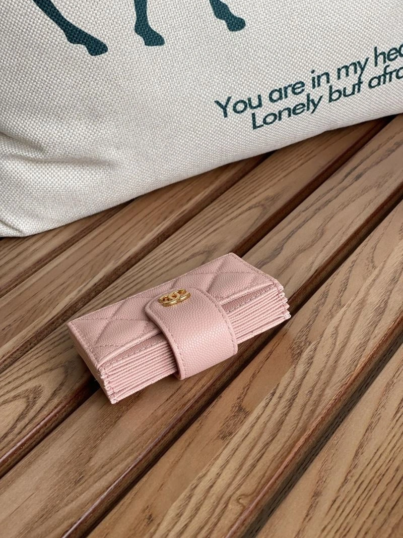 Indistinguishable Chanel Wallet Purse