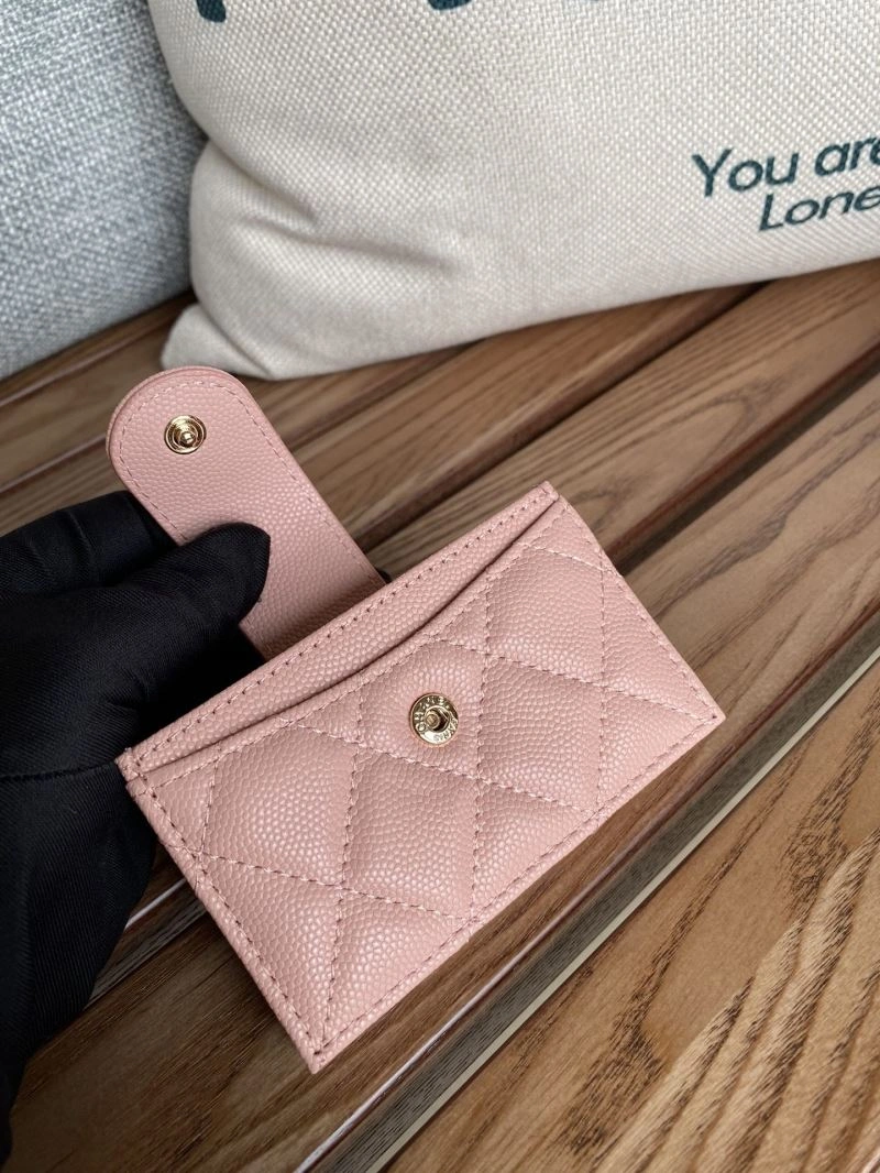 Indistinguishable Chanel Wallet Purse