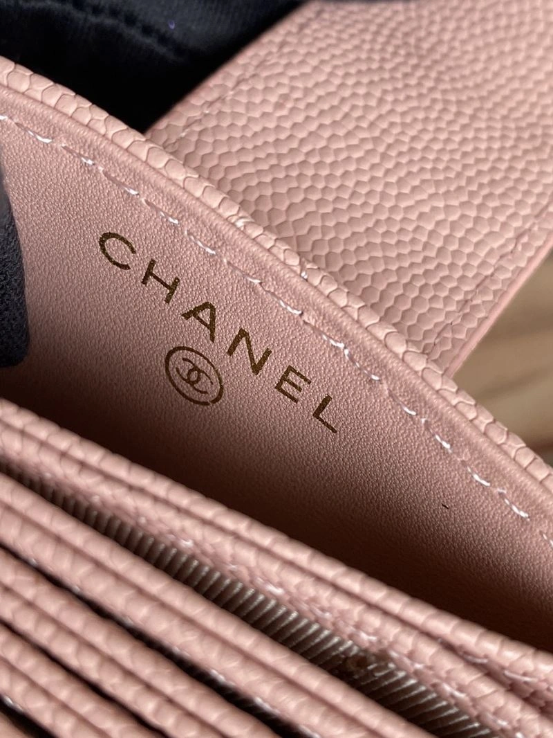 Indistinguishable Chanel Wallet Purse