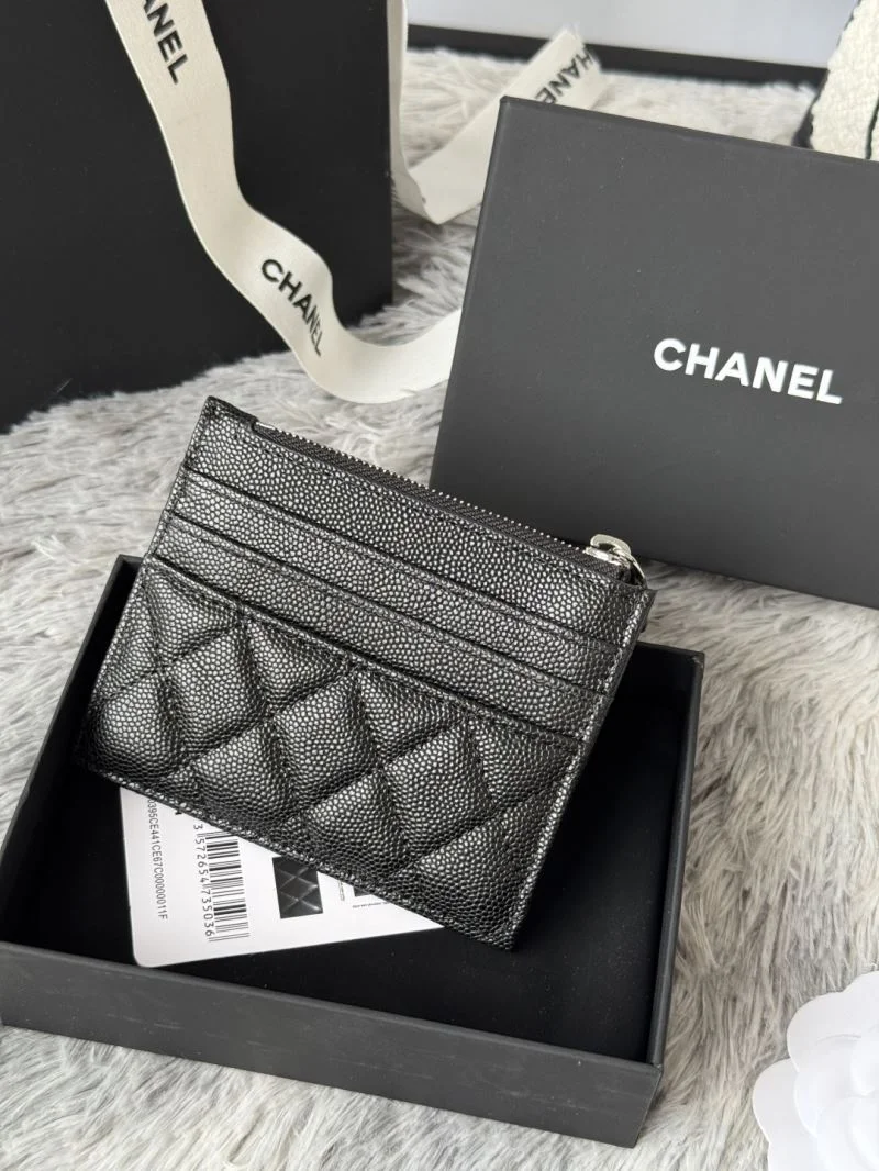 Indistinguishable Chanel Wallets Purse