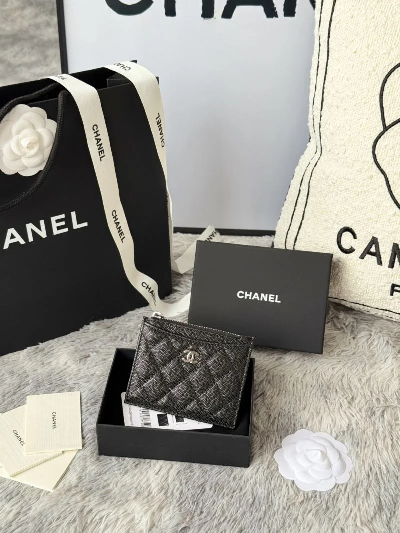 Indistinguishable Chanel Wallets Purse