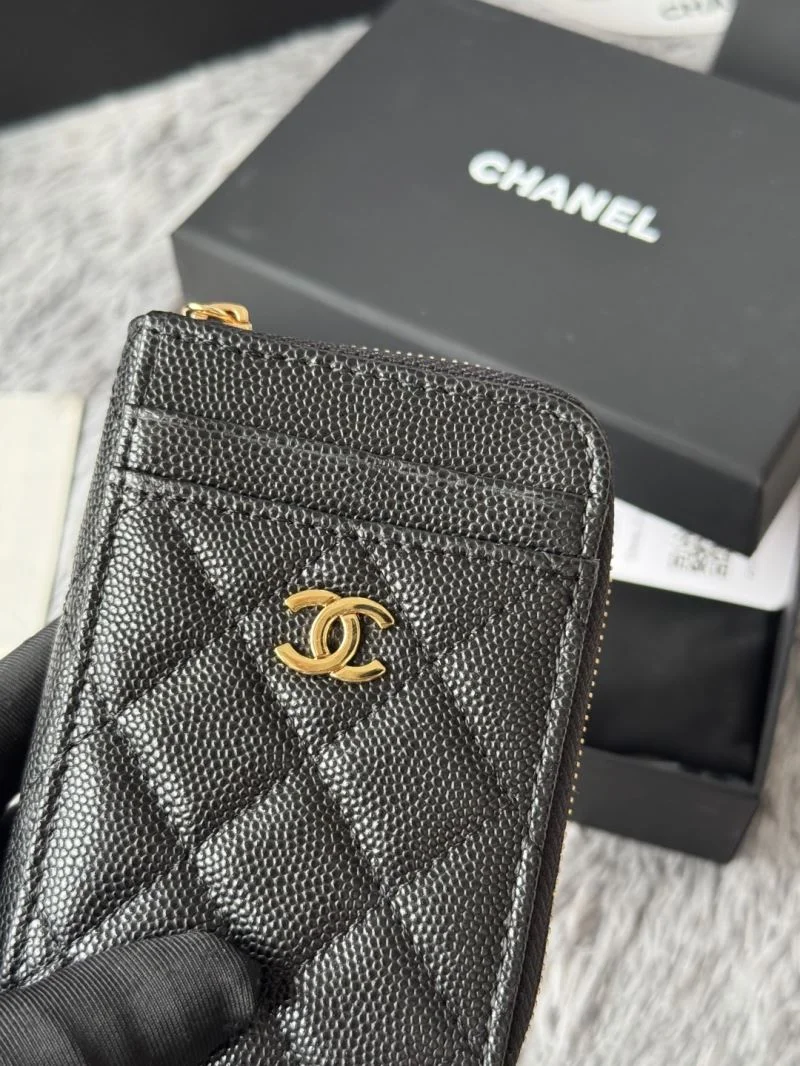 Indistinguishable Chanel Wallets Purse