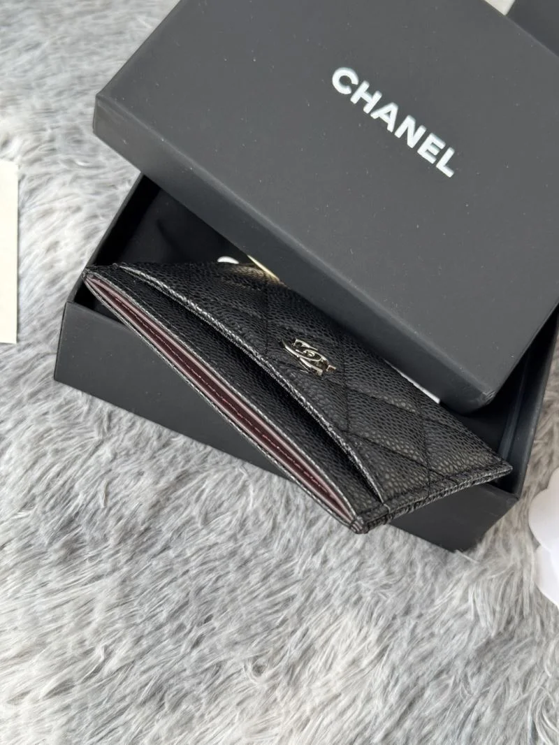 Indistinguishable Chanel Wallets Purse