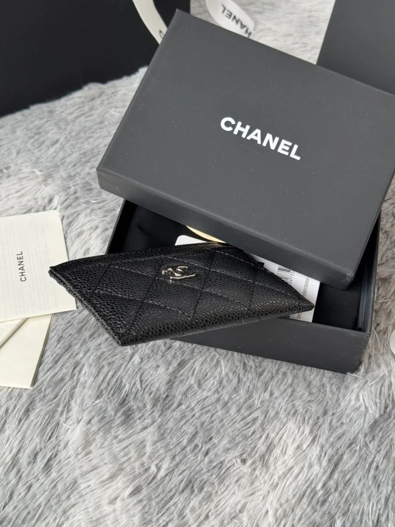 Indistinguishable Chanel Wallets Purse