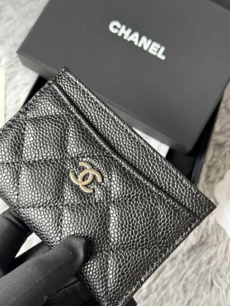 Indistinguishable Chanel Wallets Purse