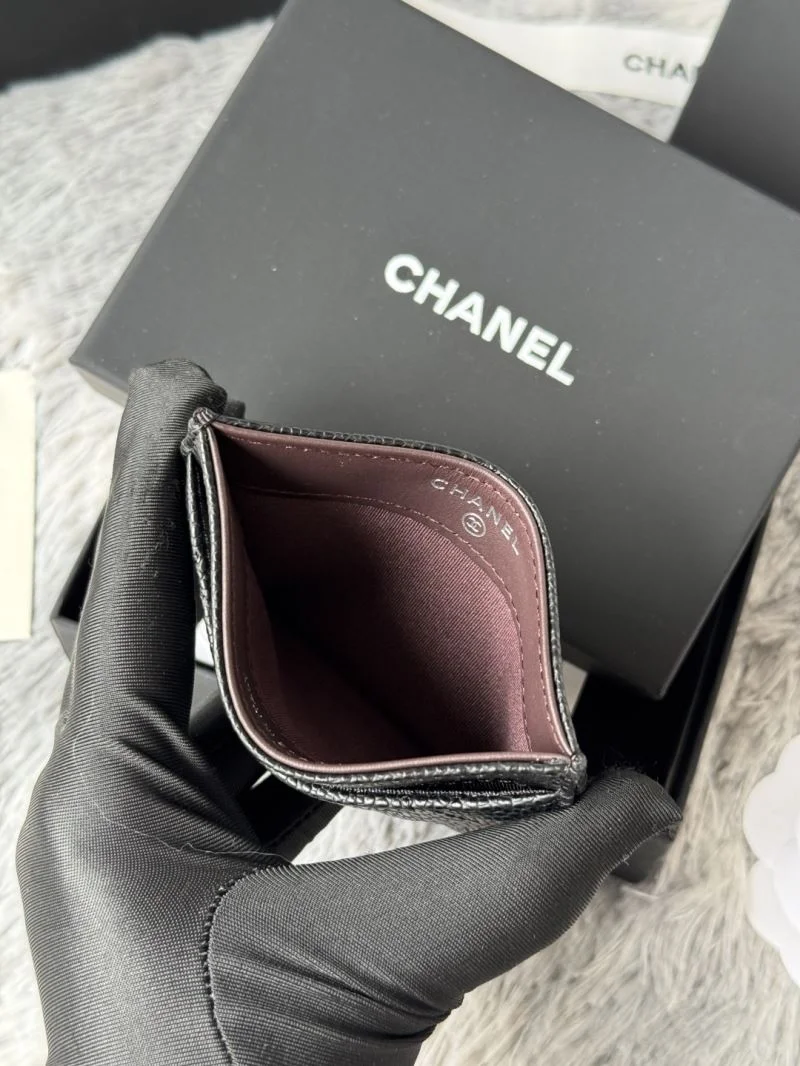 Indistinguishable Chanel Wallets Purse