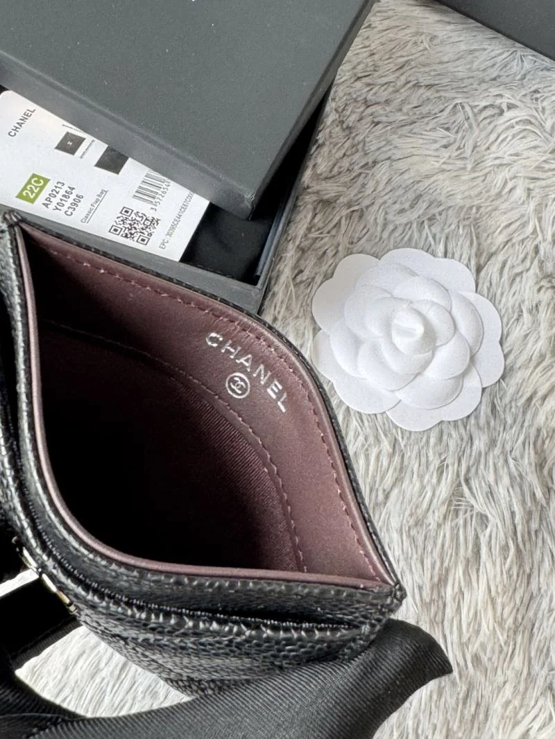 Indistinguishable Chanel Wallets Purse