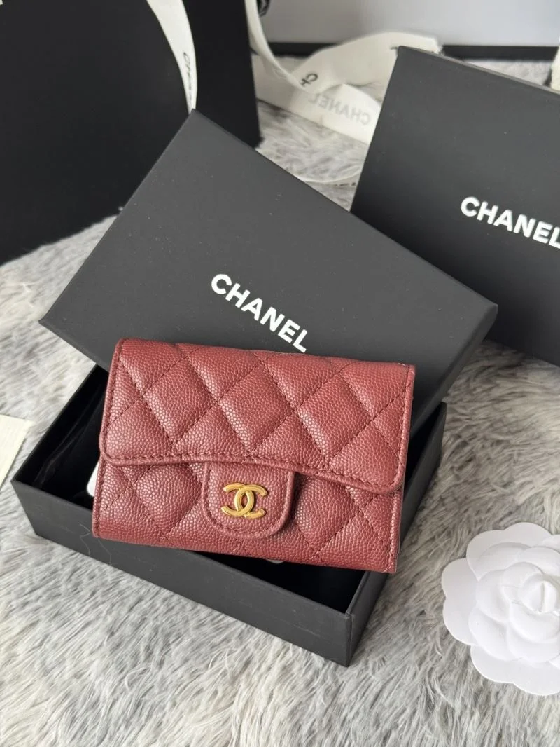Indistinguishable Chanel Wallets Purse