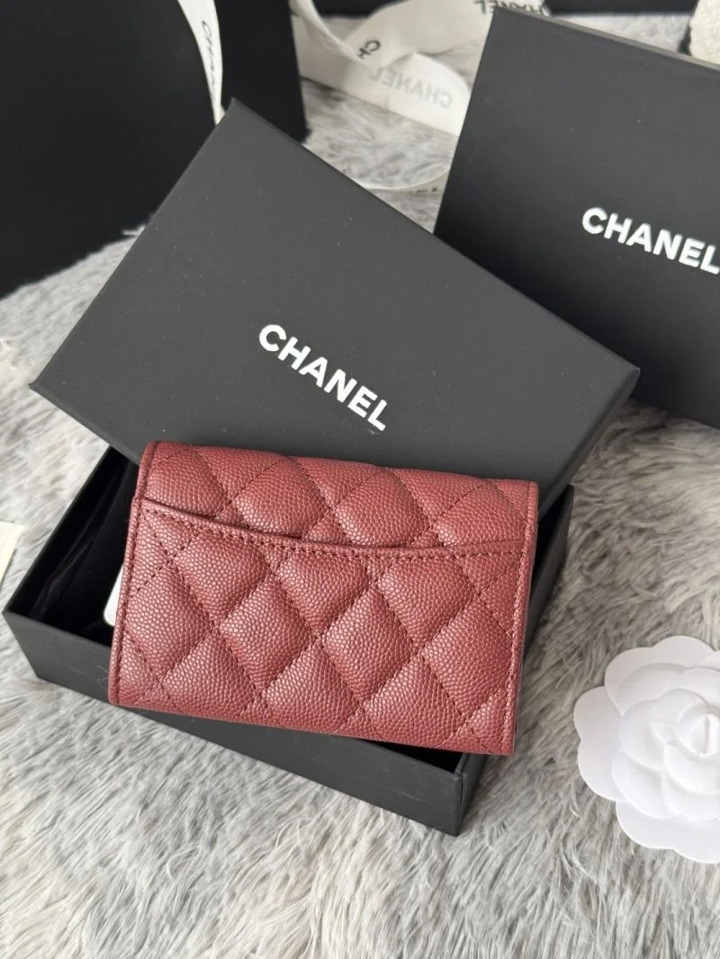 Indistinguishable Chanel Wallets Purse