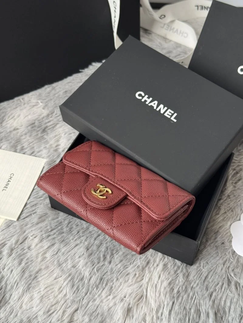 Indistinguishable Chanel Wallets Purse