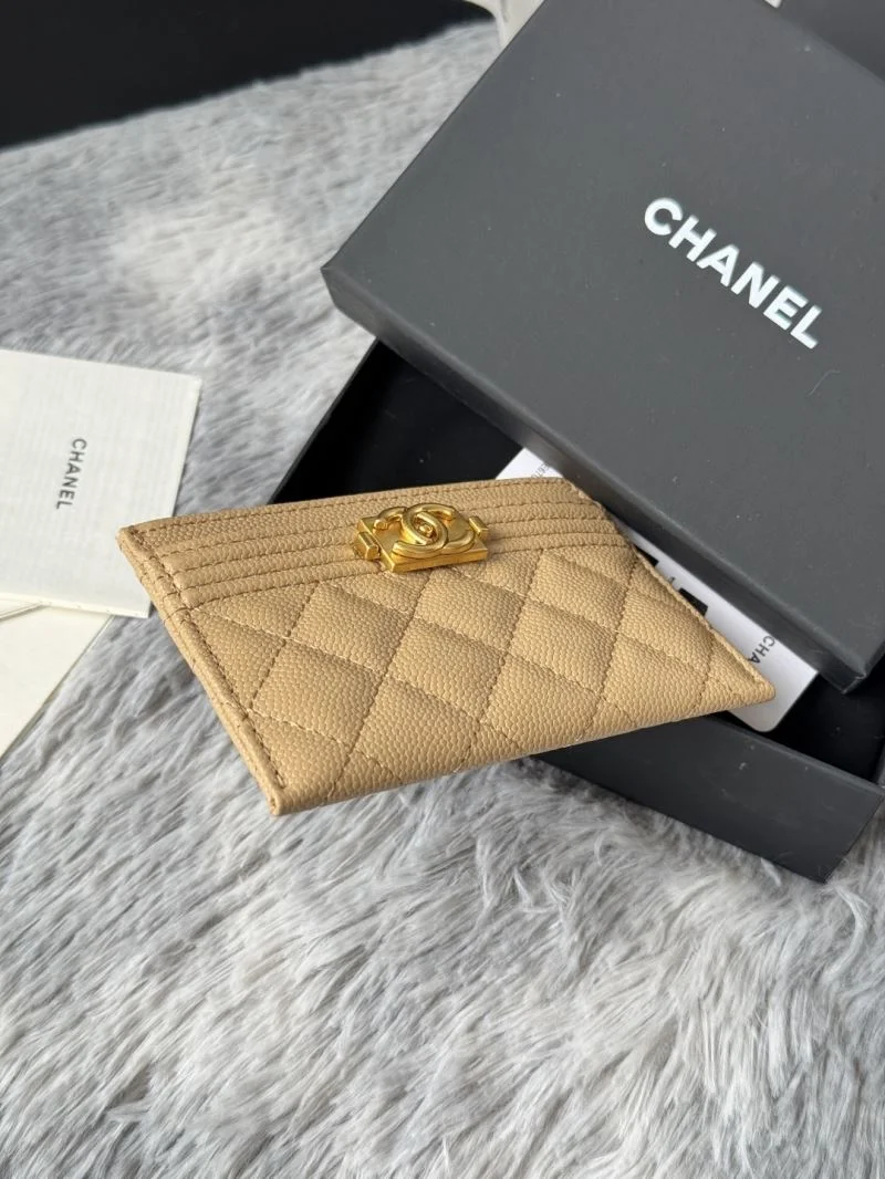 Indistinguishable Chanel Wallets Purse