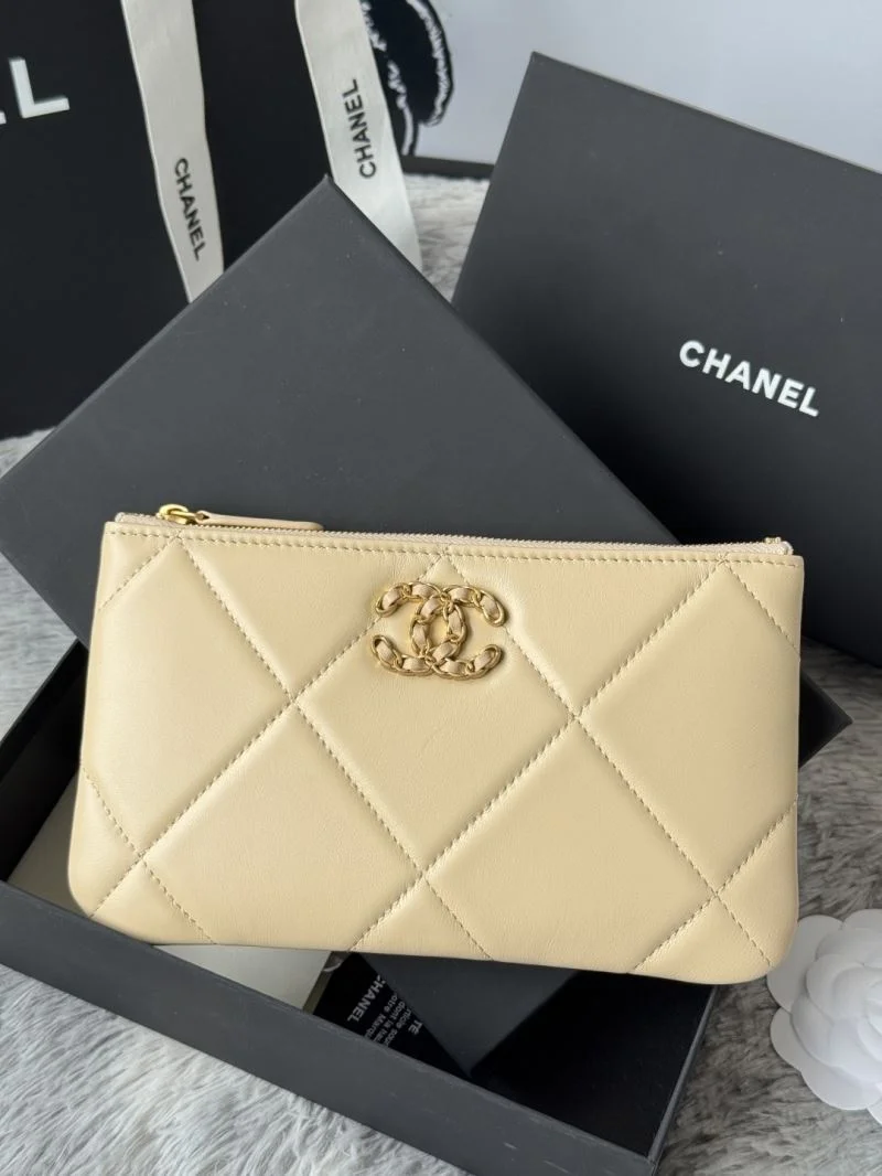 Budget-friendly Chanel Wallets Purse