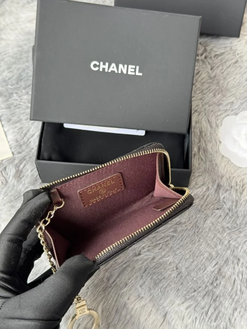 Indistinguishable Chanel Wallets Purse