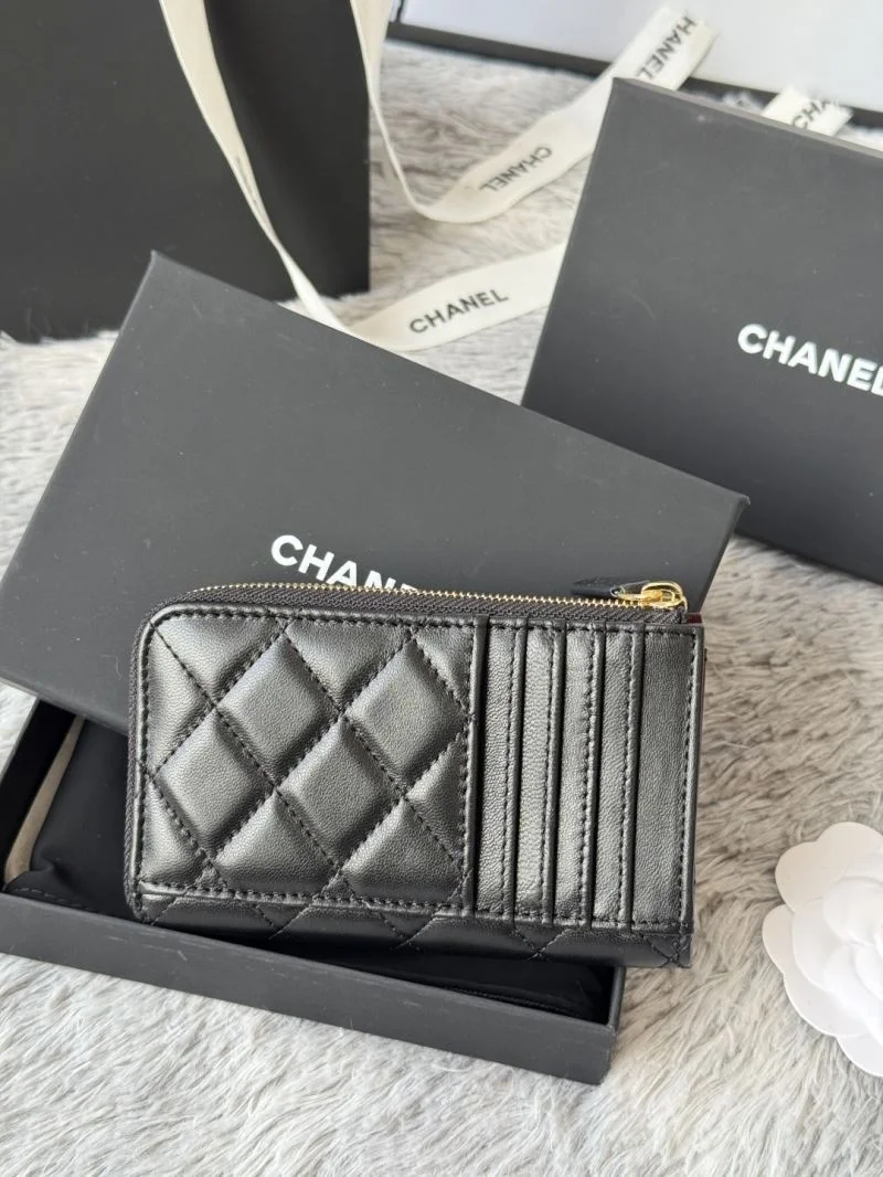 Indistinguishable Chanel Wallets Purse