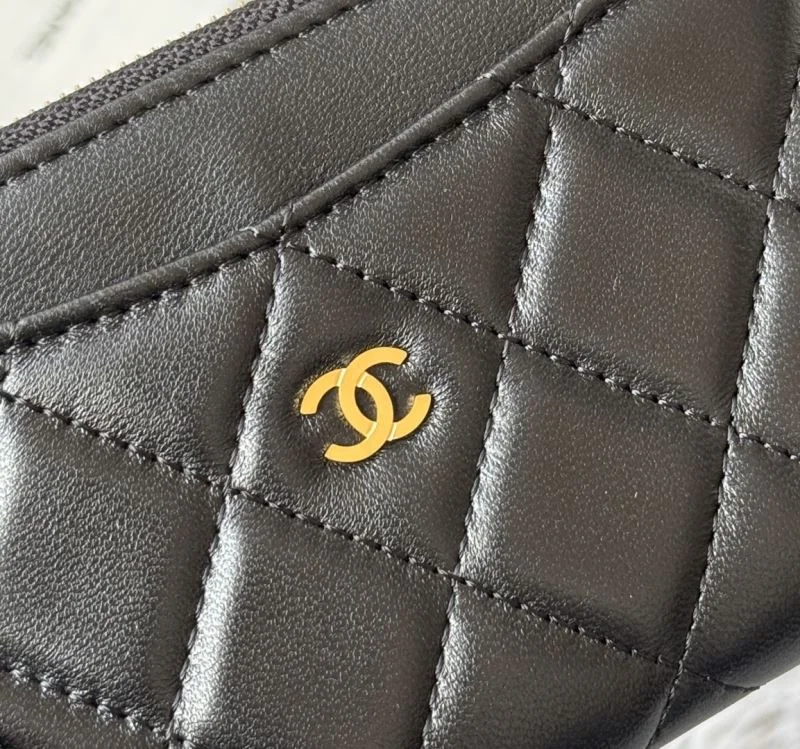 Indistinguishable Chanel Wallets Purse