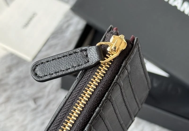 Indistinguishable Chanel Wallets Purse